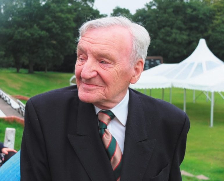 The man who helped establish Redditch's New Town has died aged 92 - The ...