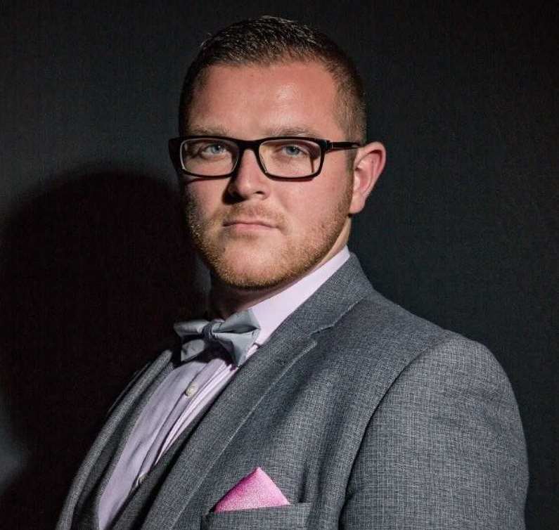 Medium is the message for spiritualist Craig at Redditch's Palace ...
